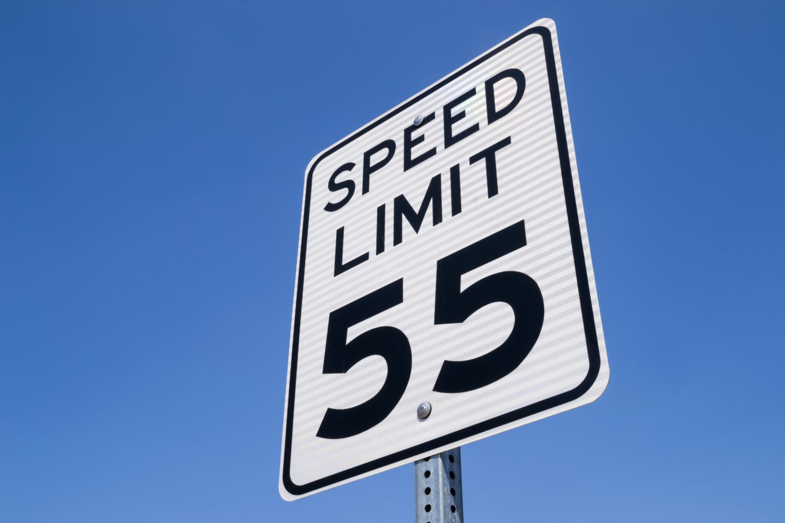 Alternating Currents: It’s time for a real speed limit - EV Pulse