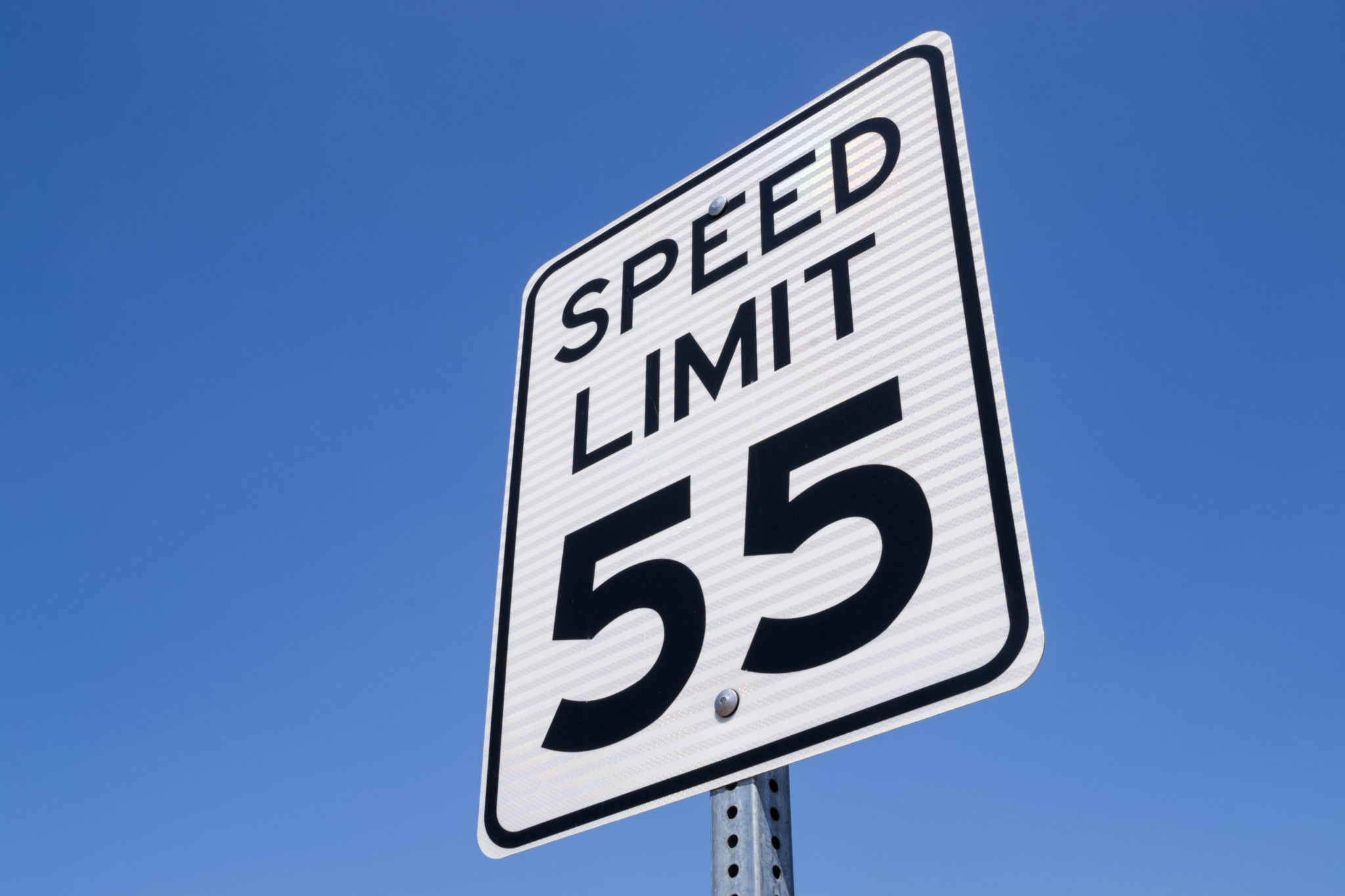 Alternating Currents: It’s time for a real speed limit - EV Pulse