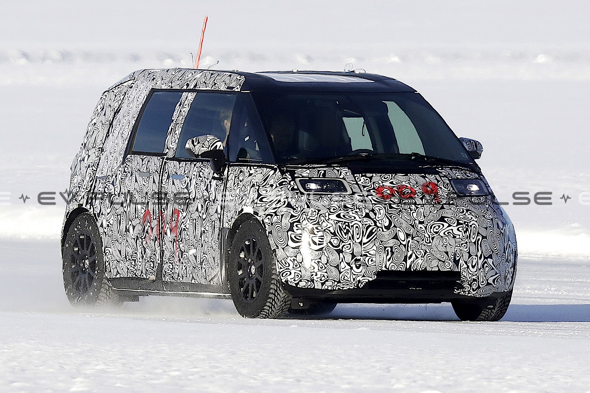 Waymo’s Zeekr BEV Robotaxi caught testing in the snow - EV Pulse