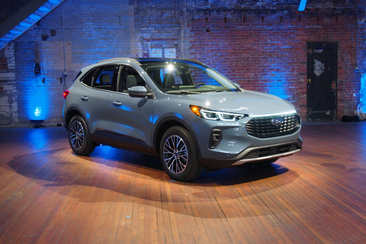 Updated 2023 Ford Escape gains more technology including a massive ...