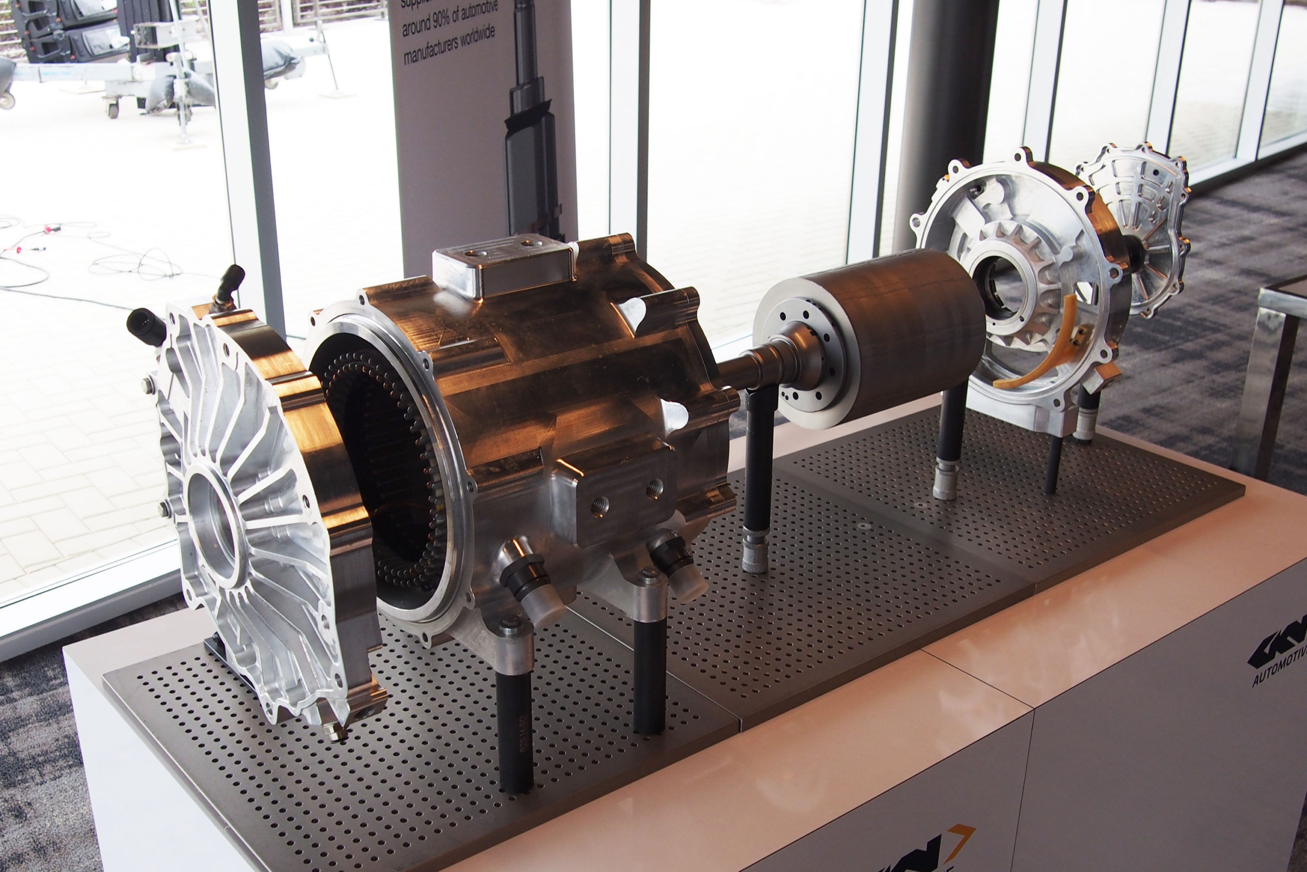 GKN’s new internally cooled electric motor is an EV gamechanger - EV Pulse