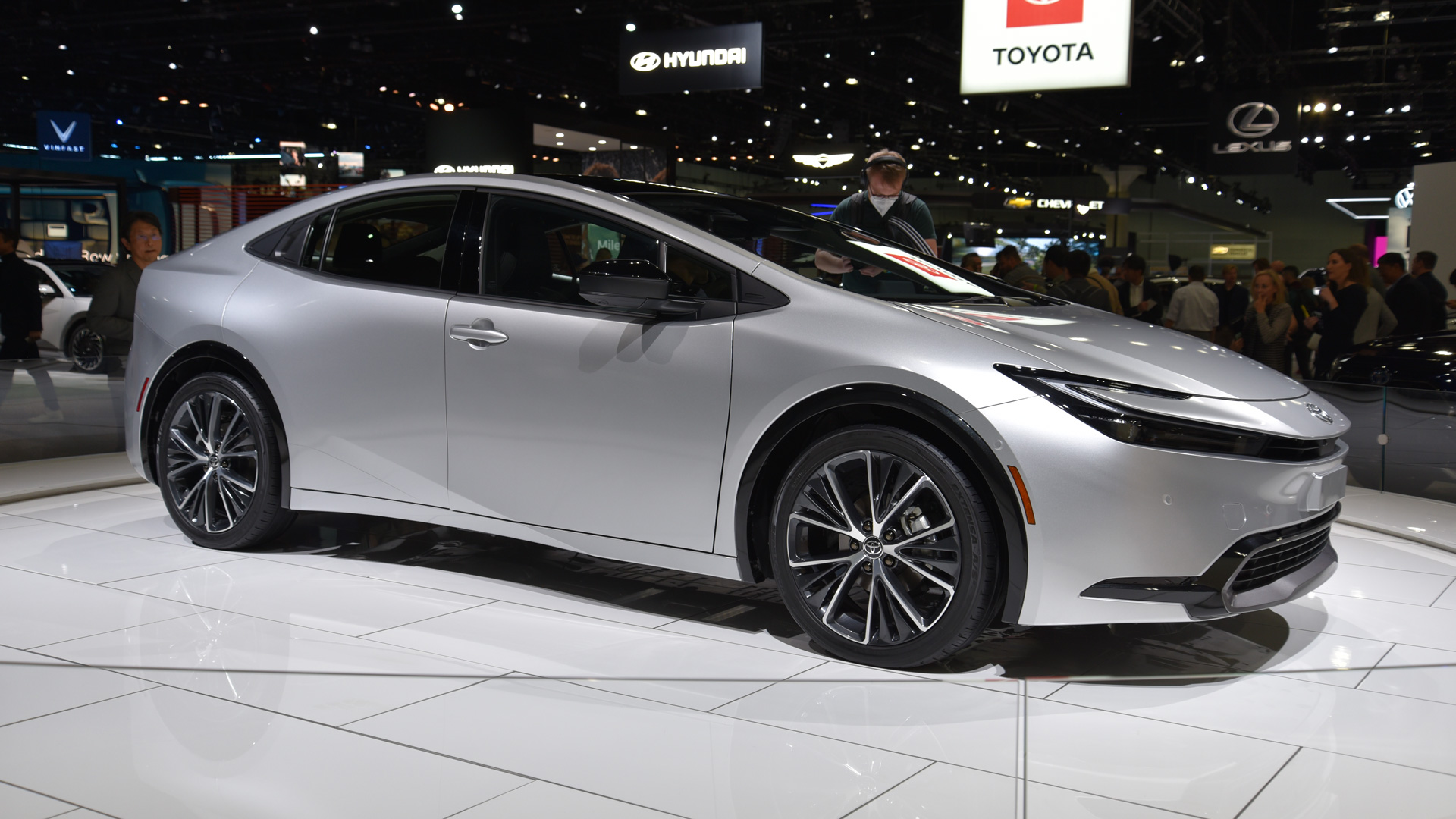 2023 Toyota Prius, Prius Prime deliver better MPG and all-electric ...