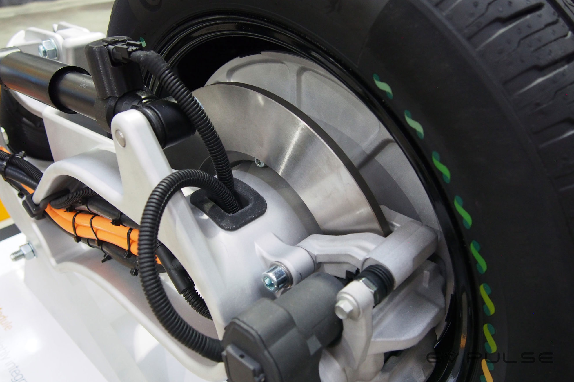 Continental’s Electric Corner Module improves EV efficiency ...