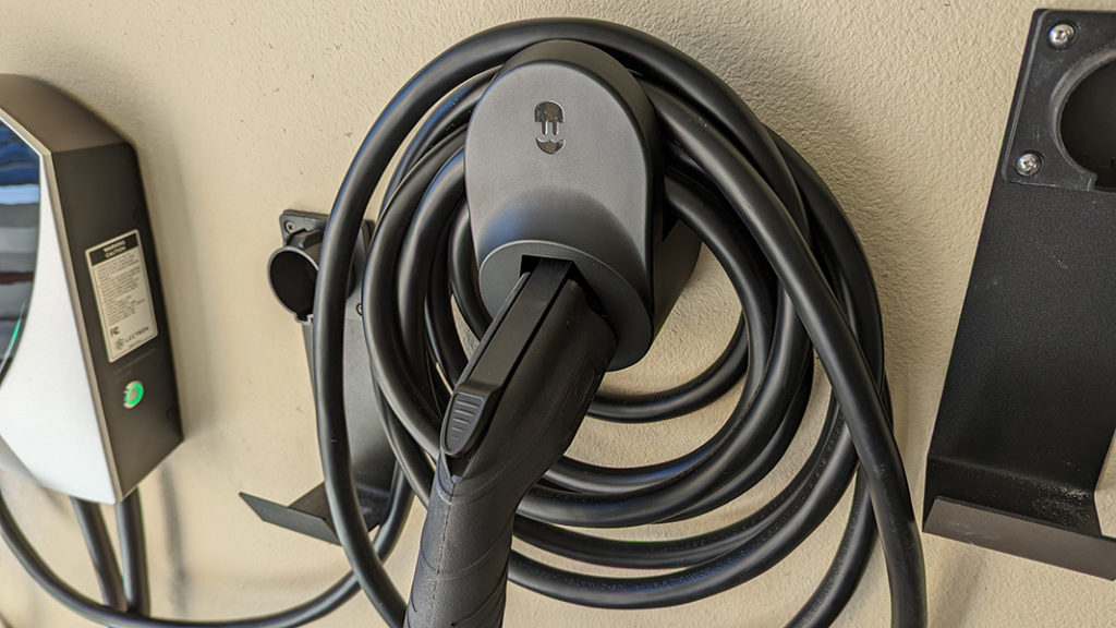How can I better organize and store my EV charging cable? - EV Pulse
