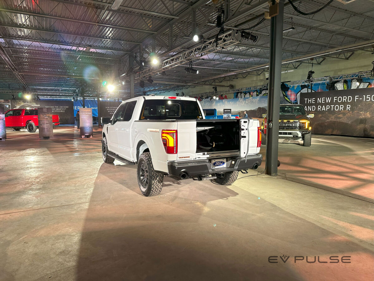Ford pushing PowerBoost hybrid, ordering simplicity for refreshed 2024 ...