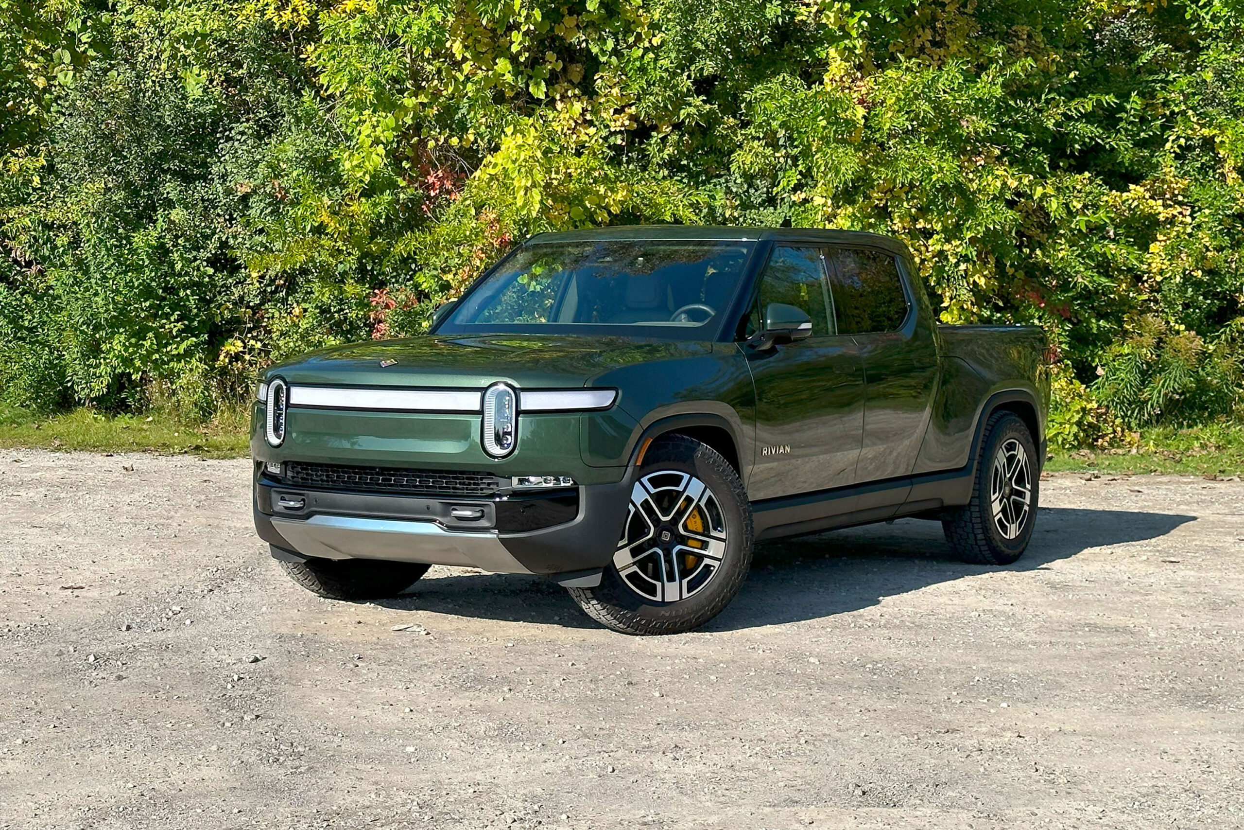 2023 Rivian R1T quad-motor all-wheel-drive review: The real deal - EV Pulse
