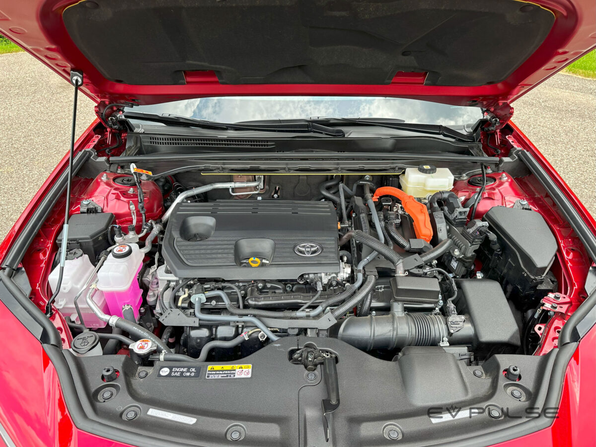 2025 Toyota Crown Signia first drive review: Long live the longroof ...