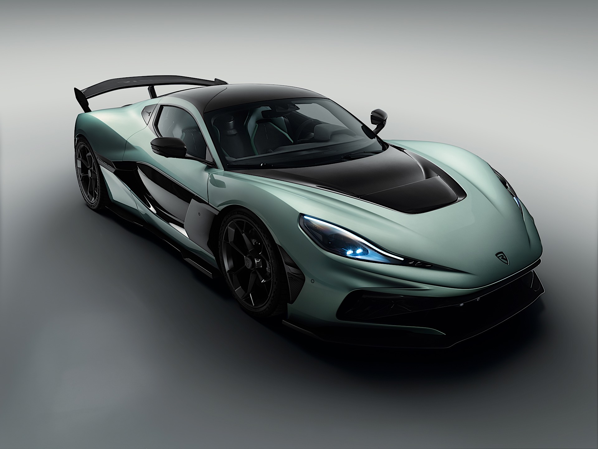 Rimac unveils the 2,107 horsepower Nevera R hypercar - EV Pulse