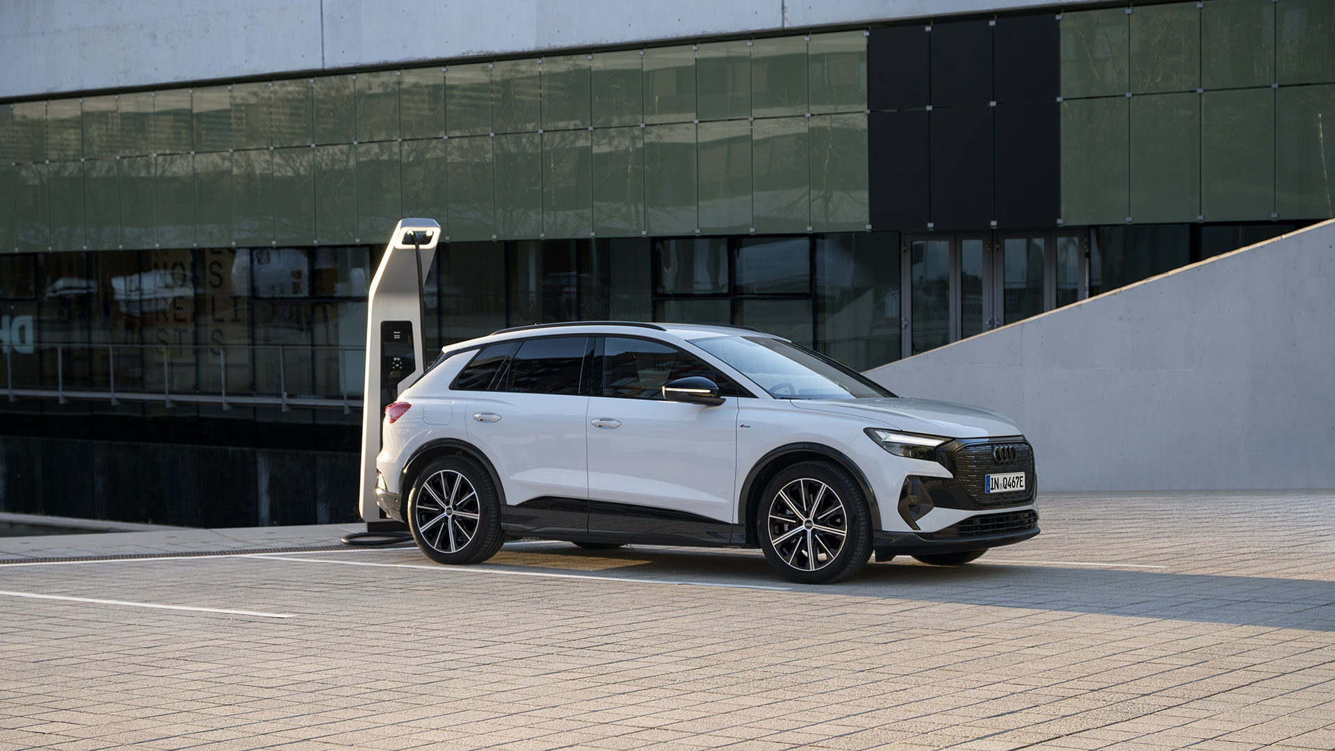 Audi Q4 e-tron gets new base model, at least in Europe - EV Pulse